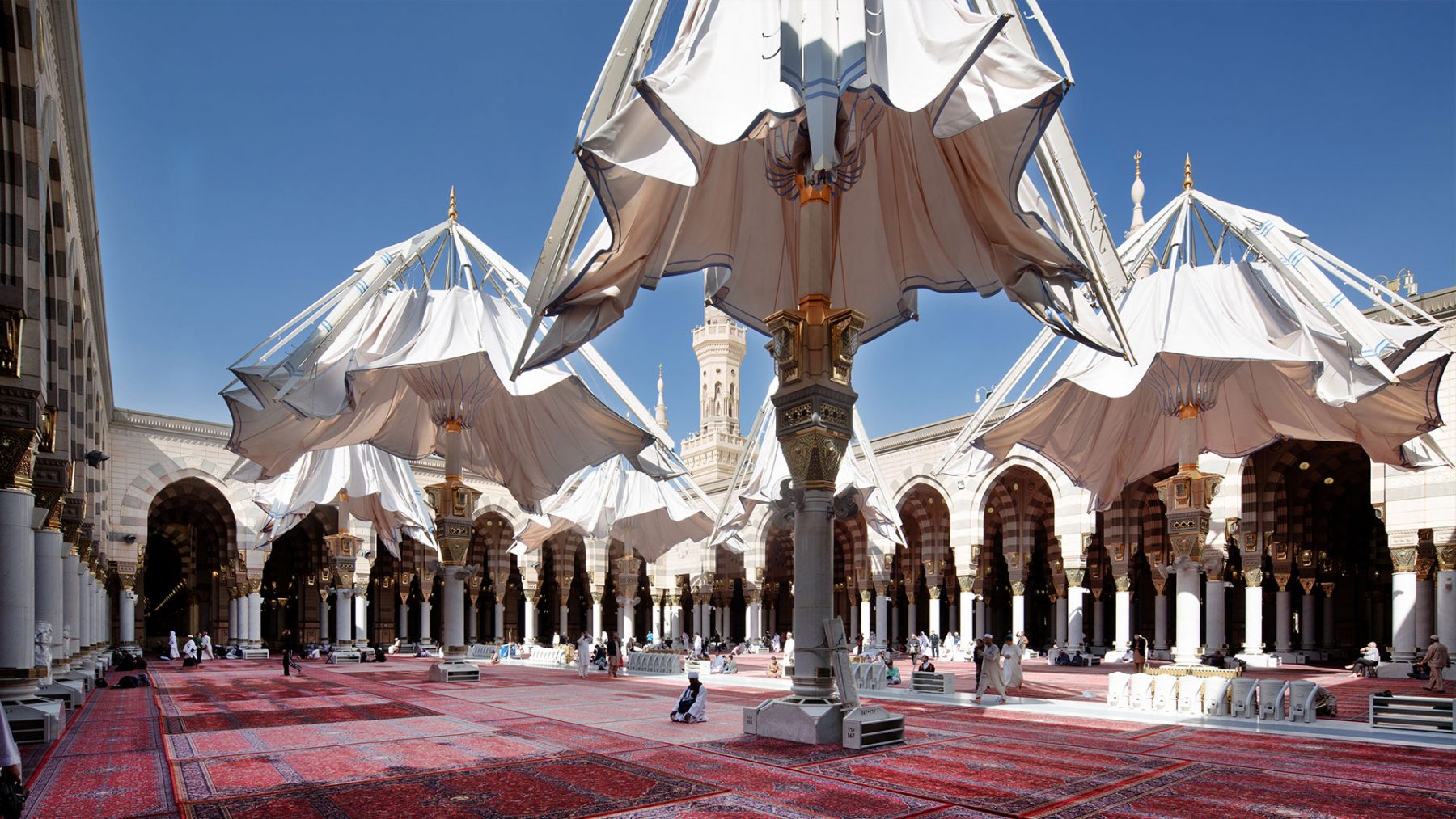 Courtyard - SL Rasch