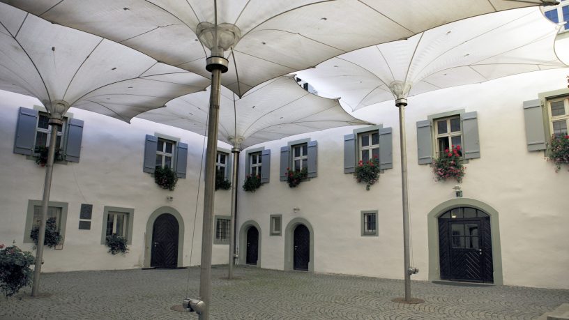 Customisation to the respective construction project - SL Rasch